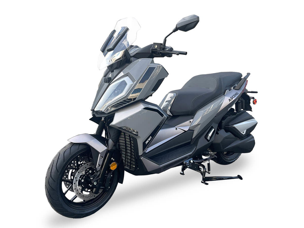 Defender 300cc EFI Street Scooter, Water-cooled, Automatic Shifting, K ...